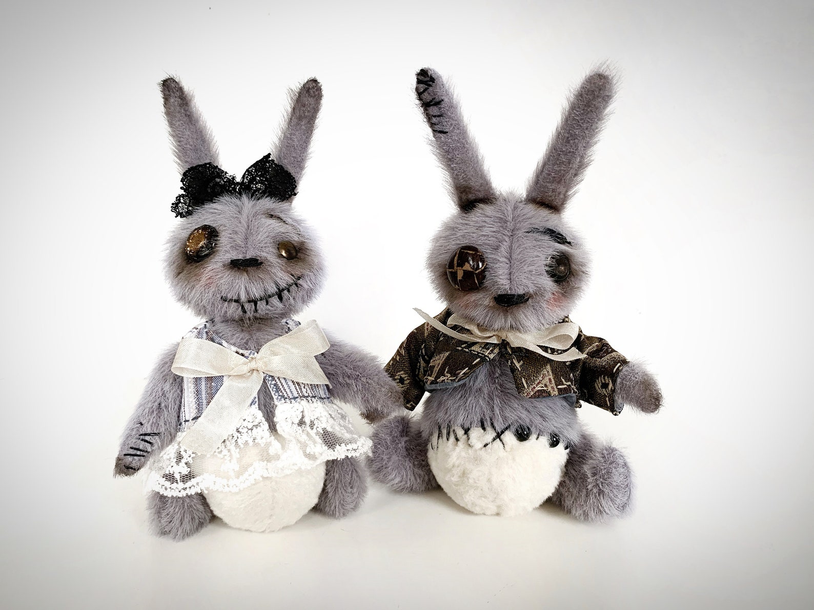 Gruselig niedlicher Plüsch Hase Goth Plüsch Puppe Horror Stoffpuppe ...