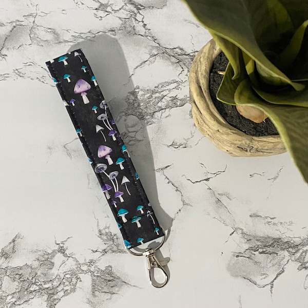 Mushroom Keychain - Etsy