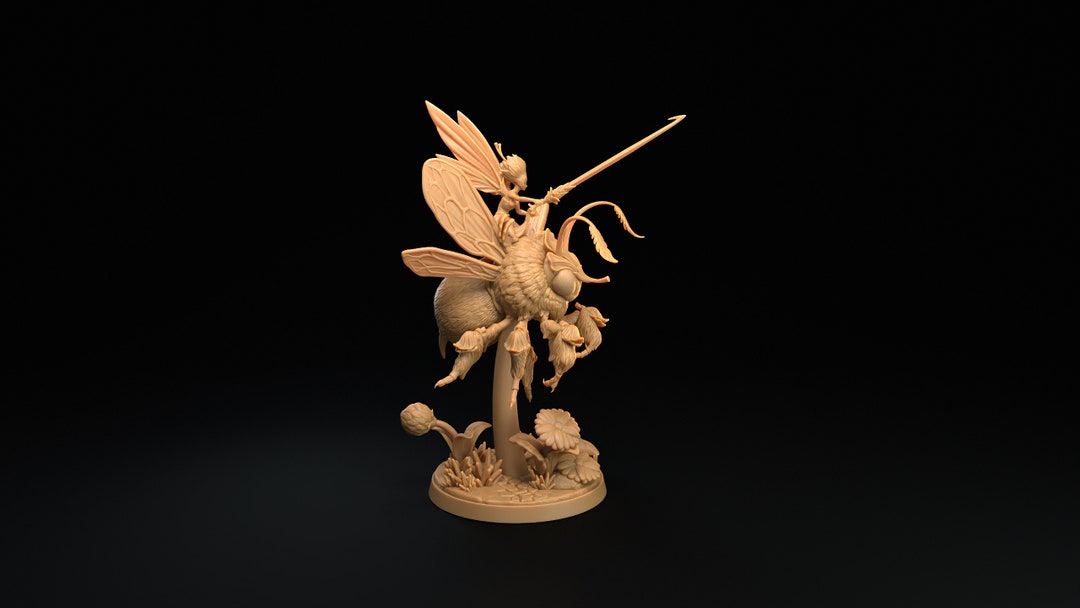 Giant Rumblebee Fairy Knights - the Dragon Trappers Lodge - Fantasy - D ...