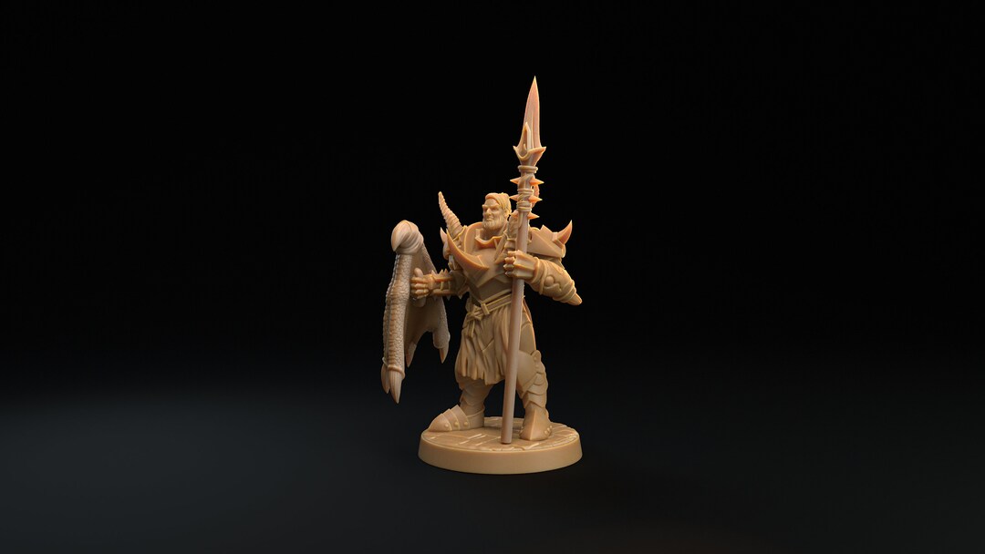 Tevrond, Human Dragon Paladin - Dragon Trapper Miniature - the Dragon ...