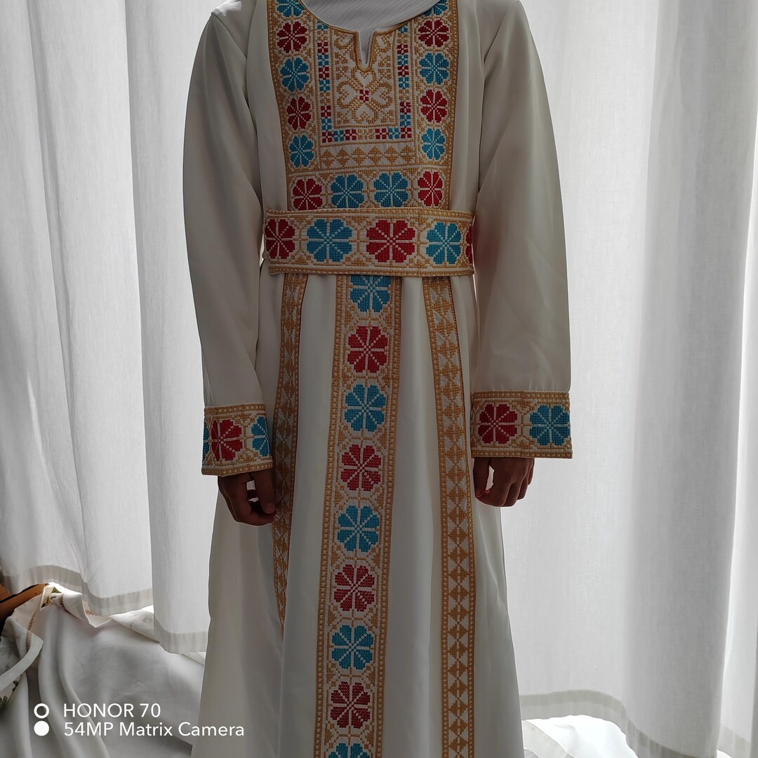 Girls' Embroidered Palestinian Thobe | Handcrafted Tatreez Dress - Etsy