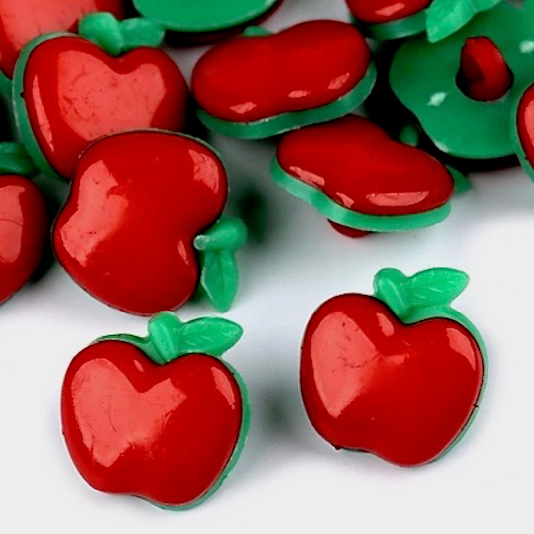 10 Apple Shaped Buttons, Fruit Embellishments, 18mm Buttons - Etsy
