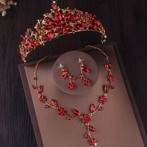 Red Crystal Bridal Rhinestone Tiara and Crown Bridal Wedding - Etsy