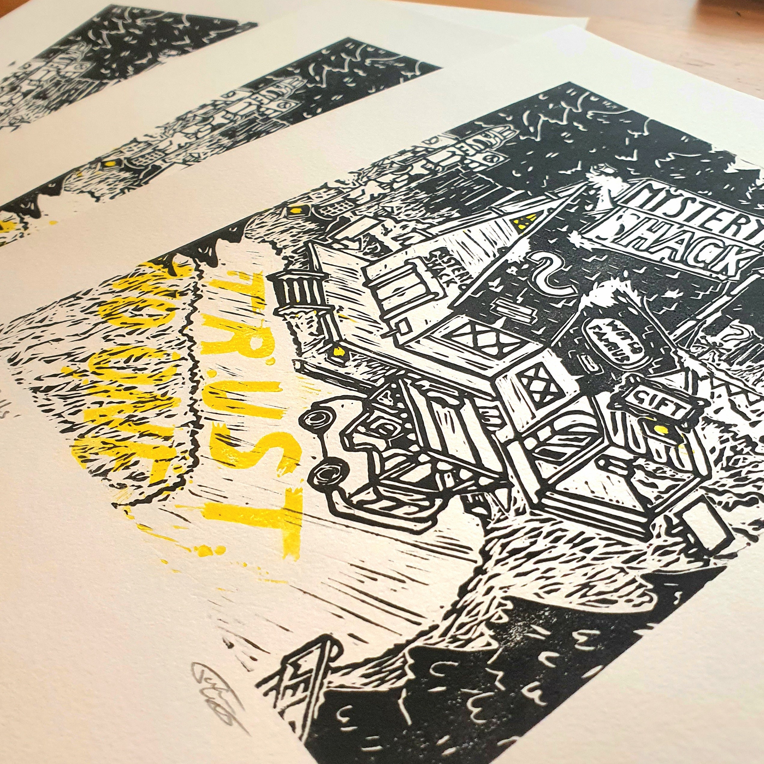 Gravity Falls Mystery Shack Glow in the Dark/yellow A4 Lino - Etsy