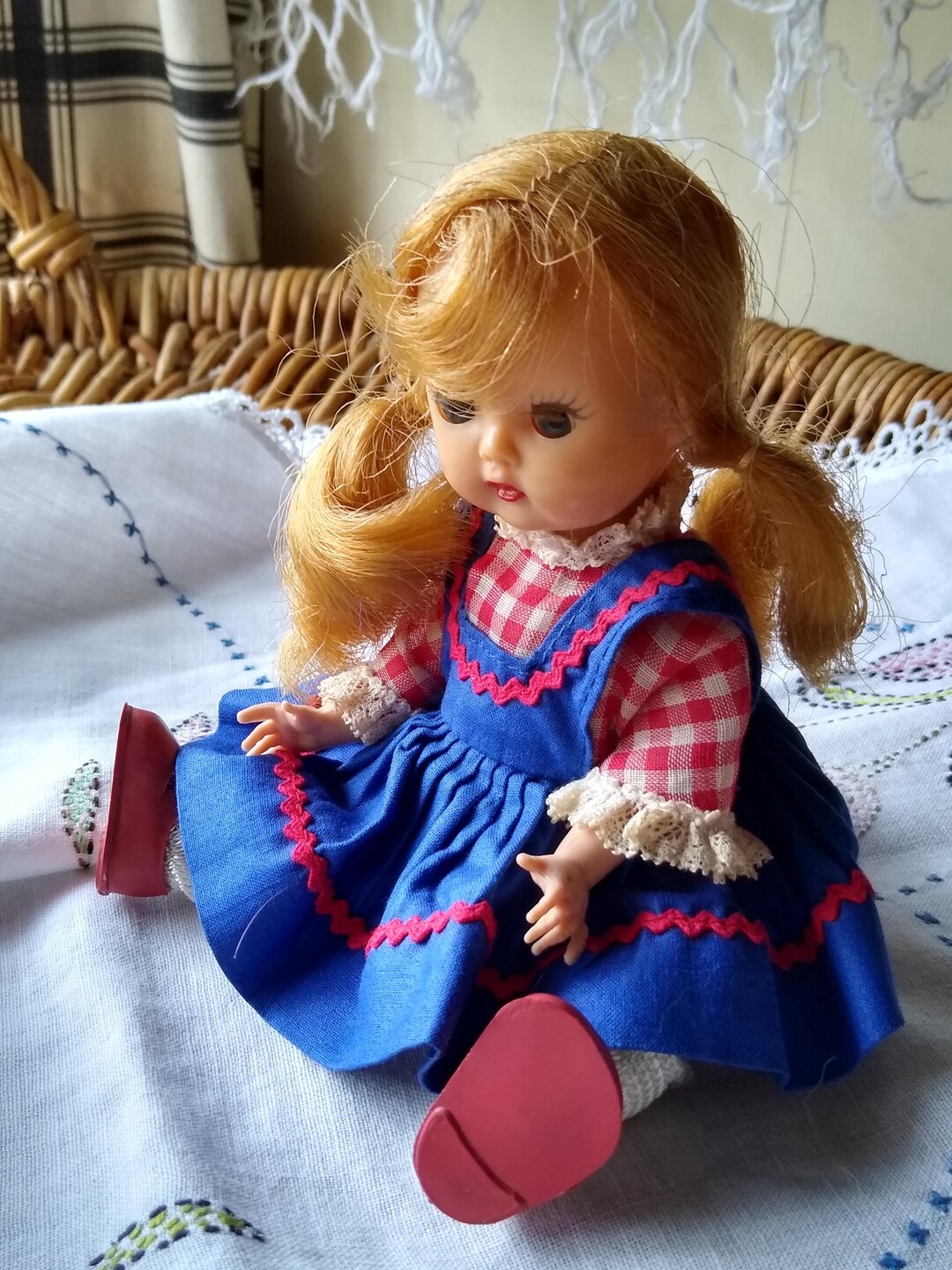 Vintage Strawberry Blonde Muffy Storybook Doll Blue Eyes All Original ...