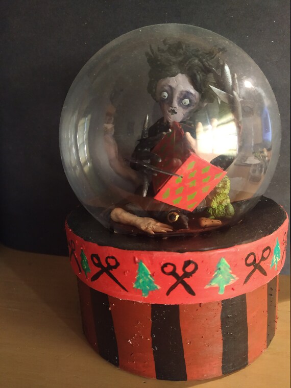 Edward Scissorhands Snow