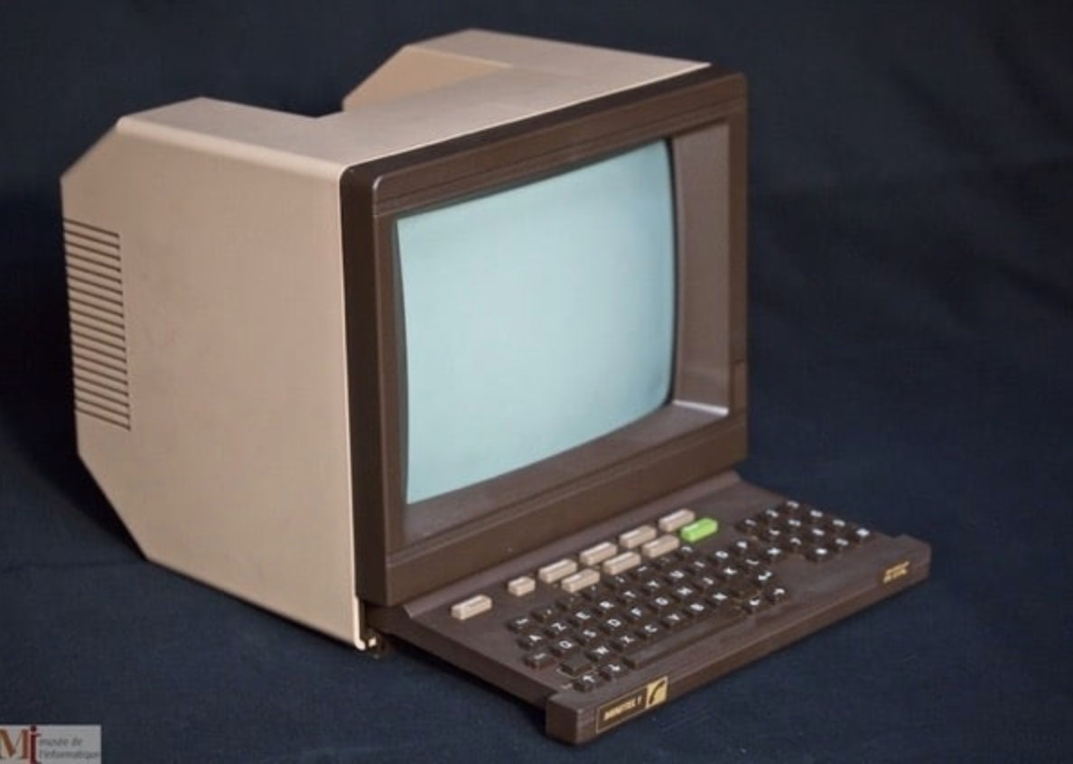 Oldest Computer (1980), French, Still Working - Etsy
