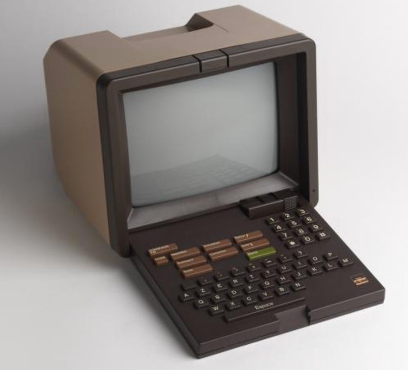 Oldest Computer (1980), French, Still Working - Etsy