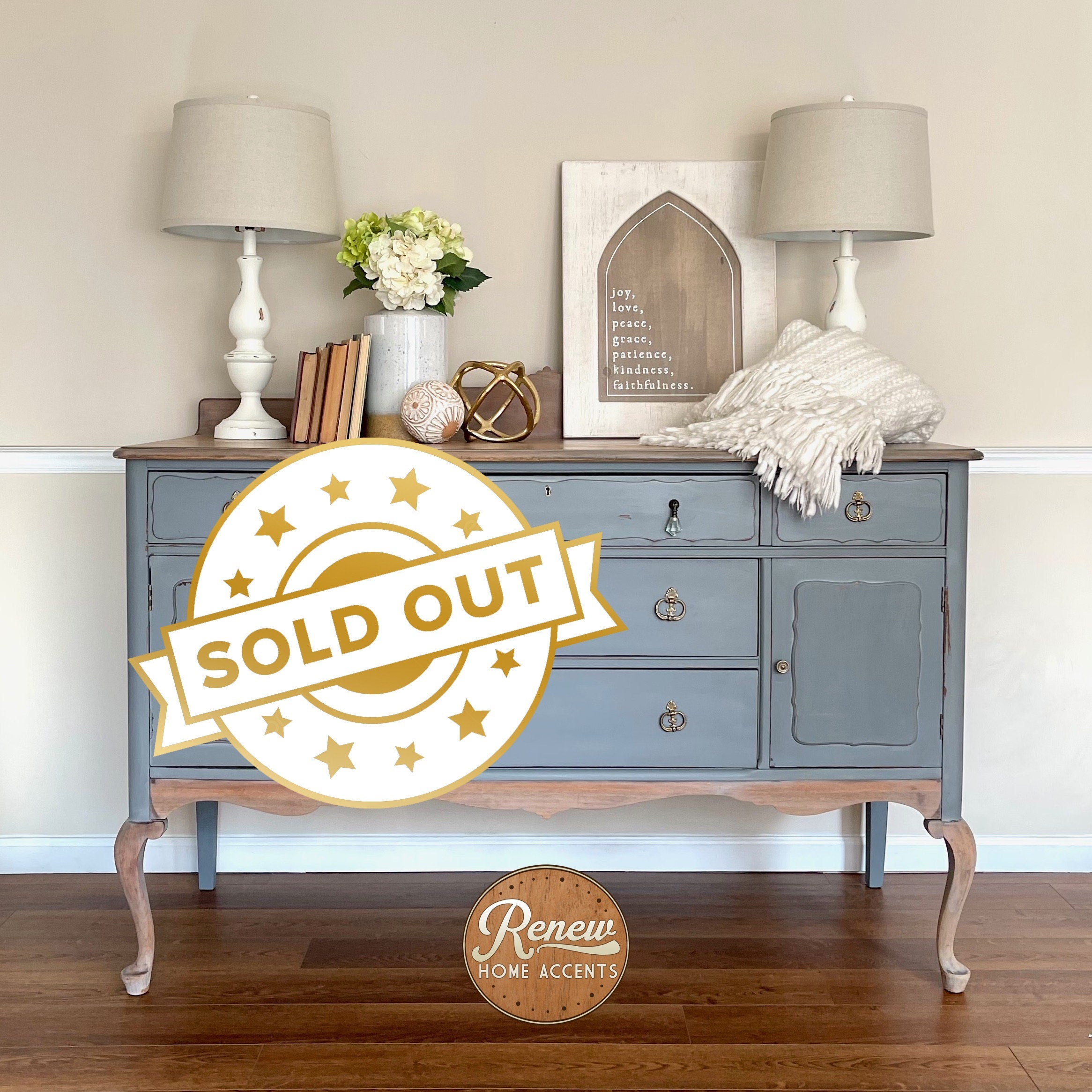 Queen anne sideboard buffet store