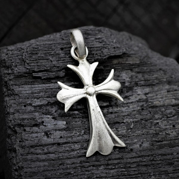 Cross Without Jesus Necklace - Etsy