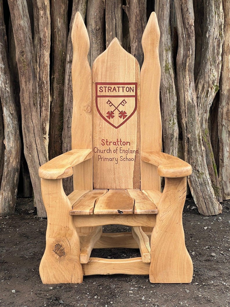 Hand-carved Wooden Throne Chair – Beautiful Rustic Oak Design, Perfect ...