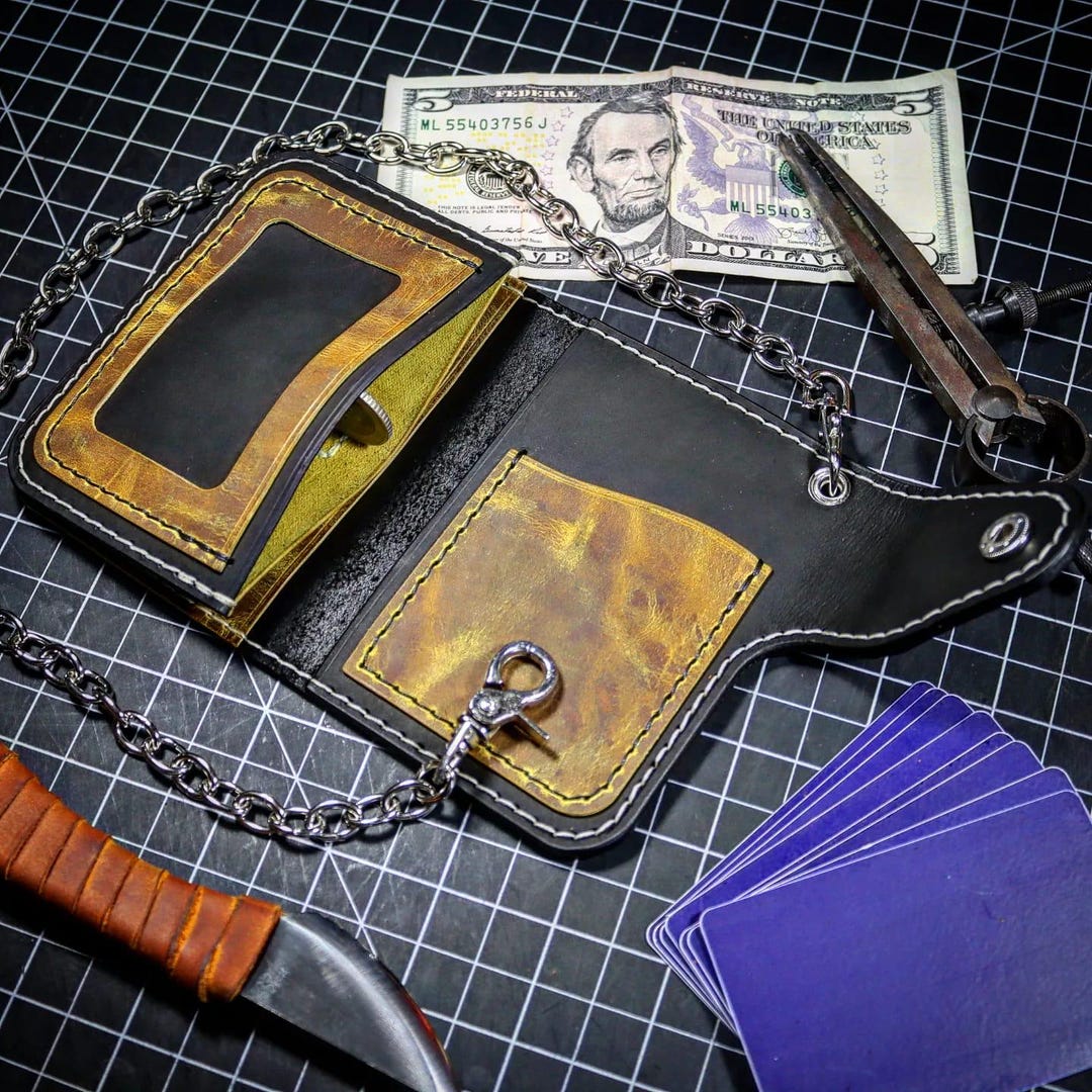 Trucker Wallet With Chain Set - Biker Style - Genuine Leather ...