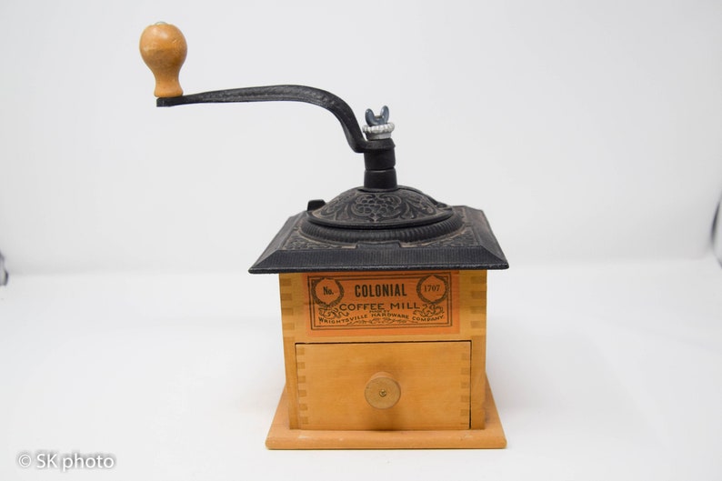 Vintage Colonial Coffee Mill by Wrightsville Hardware Company Number ...