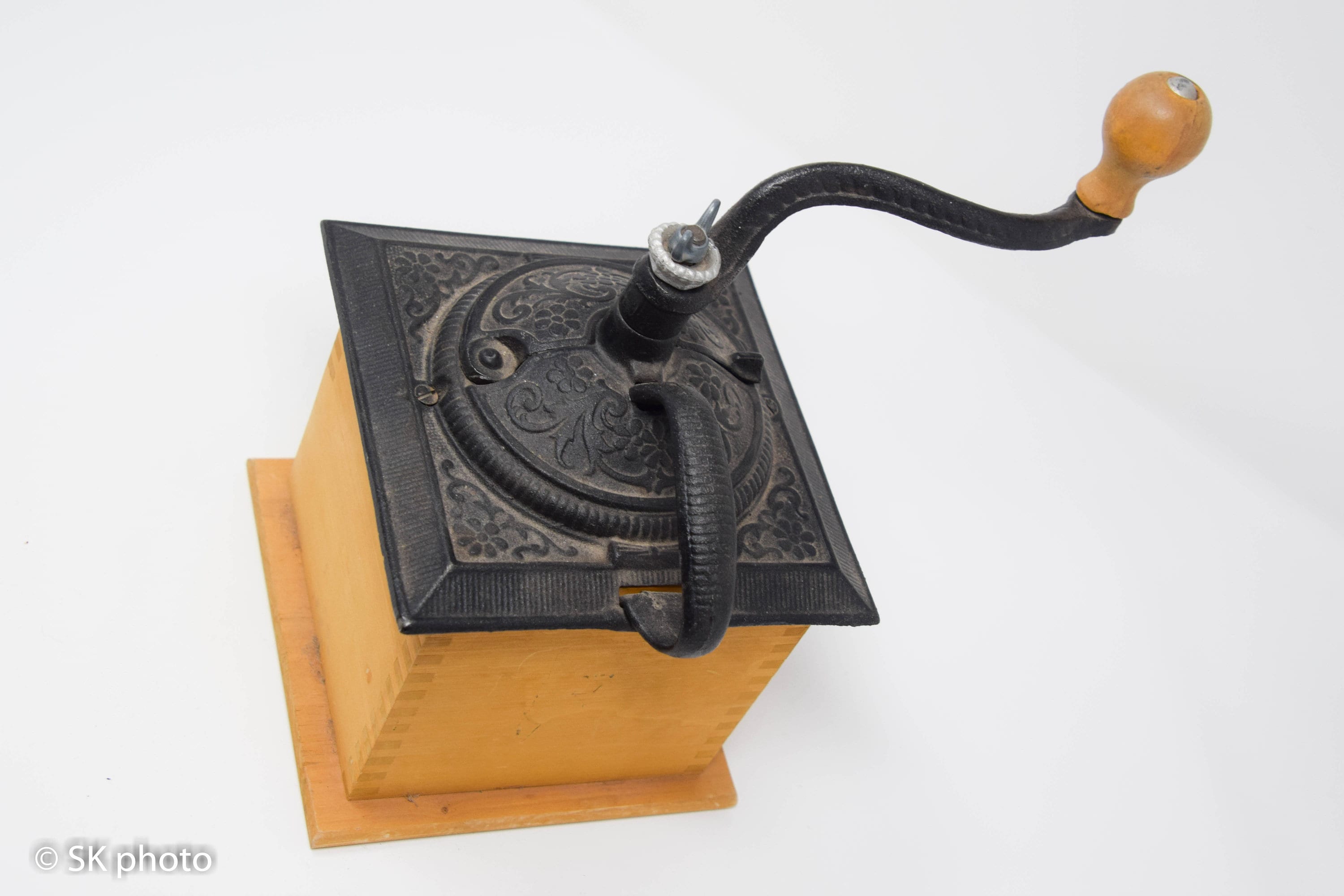 Vintage Colonial Coffee Mill by Wrightsville Hardware Company Number ...