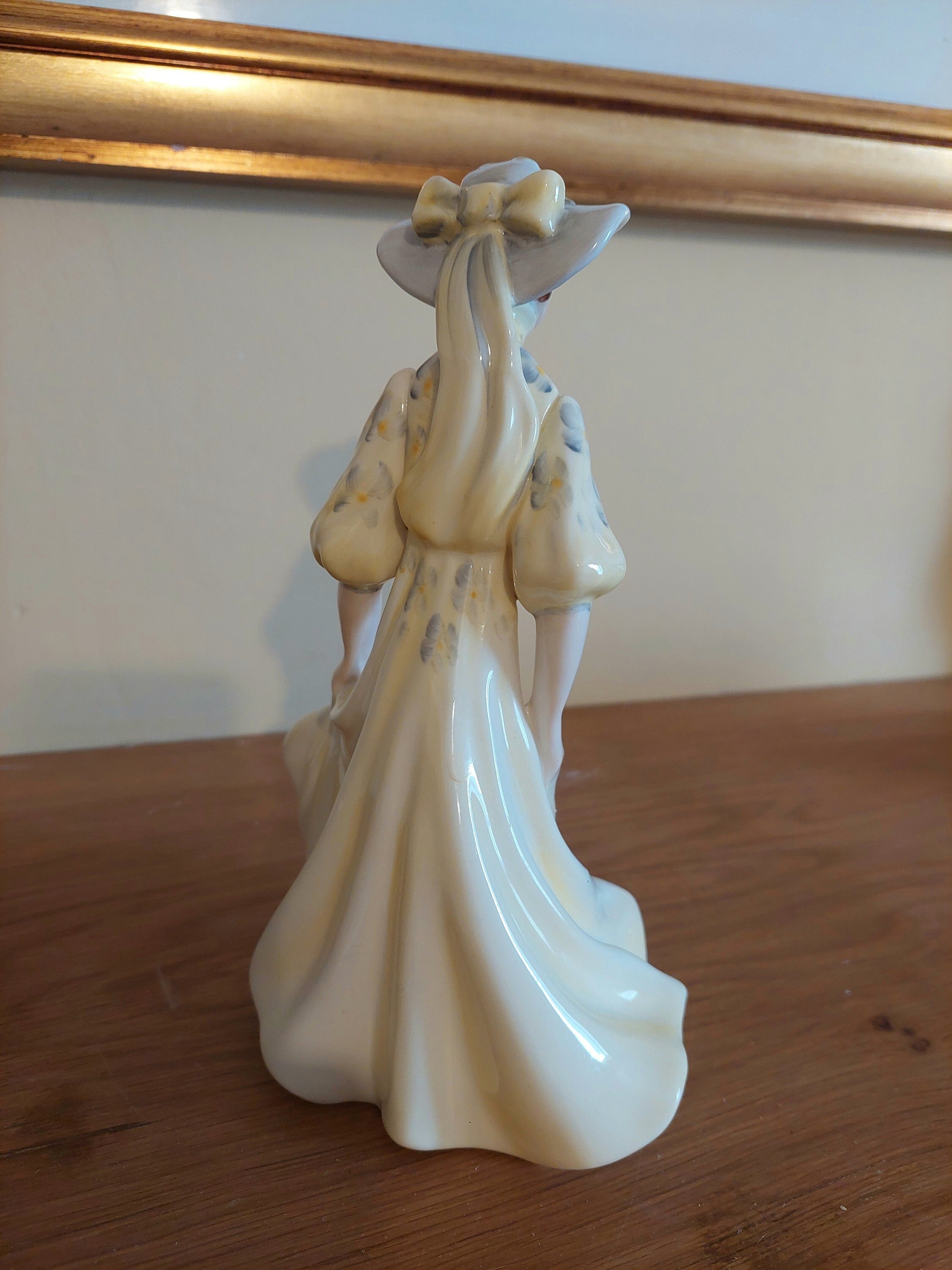 Rare Stunningly Beautiful Renaissance Fine Bone China Figurine - Etsy UK