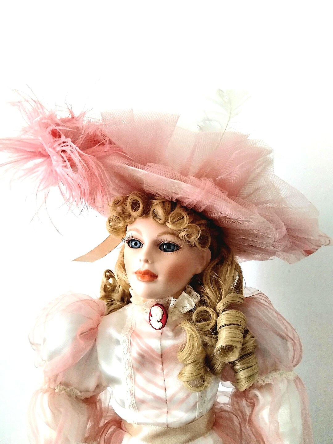 The Most Beautiful of Fine Porcelain Dolls by Edna Dali, for Alberon ...