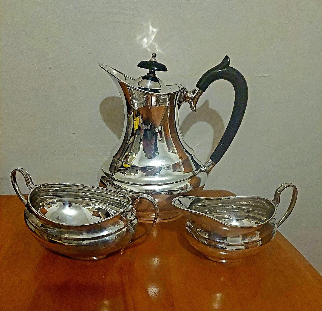 Beautifully Stunning Tea/coffee Pot Set Made by Viners in England ...