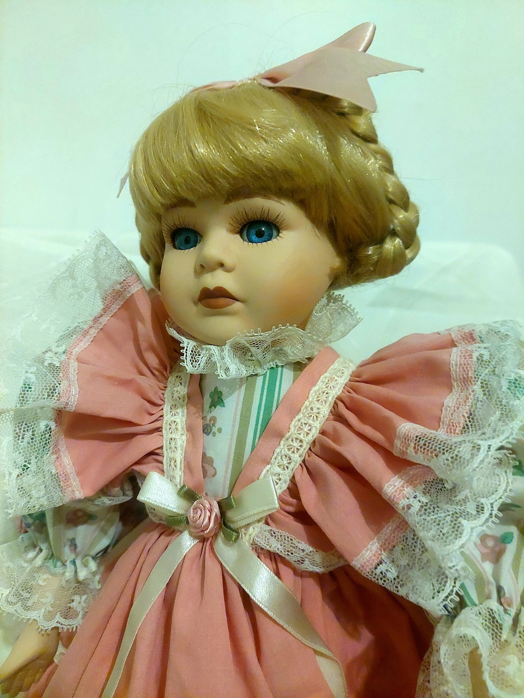 The Beautiful Helena From Alberon a Fine Porceline Doll 45cm - Etsy