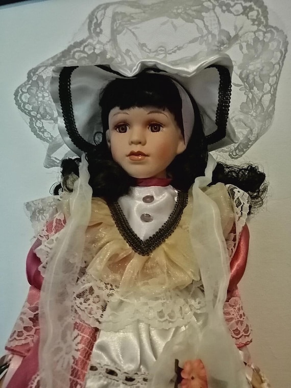 Amazingly Beautiful Tall Vintage Porcelain Doll of Substance - Etsy
