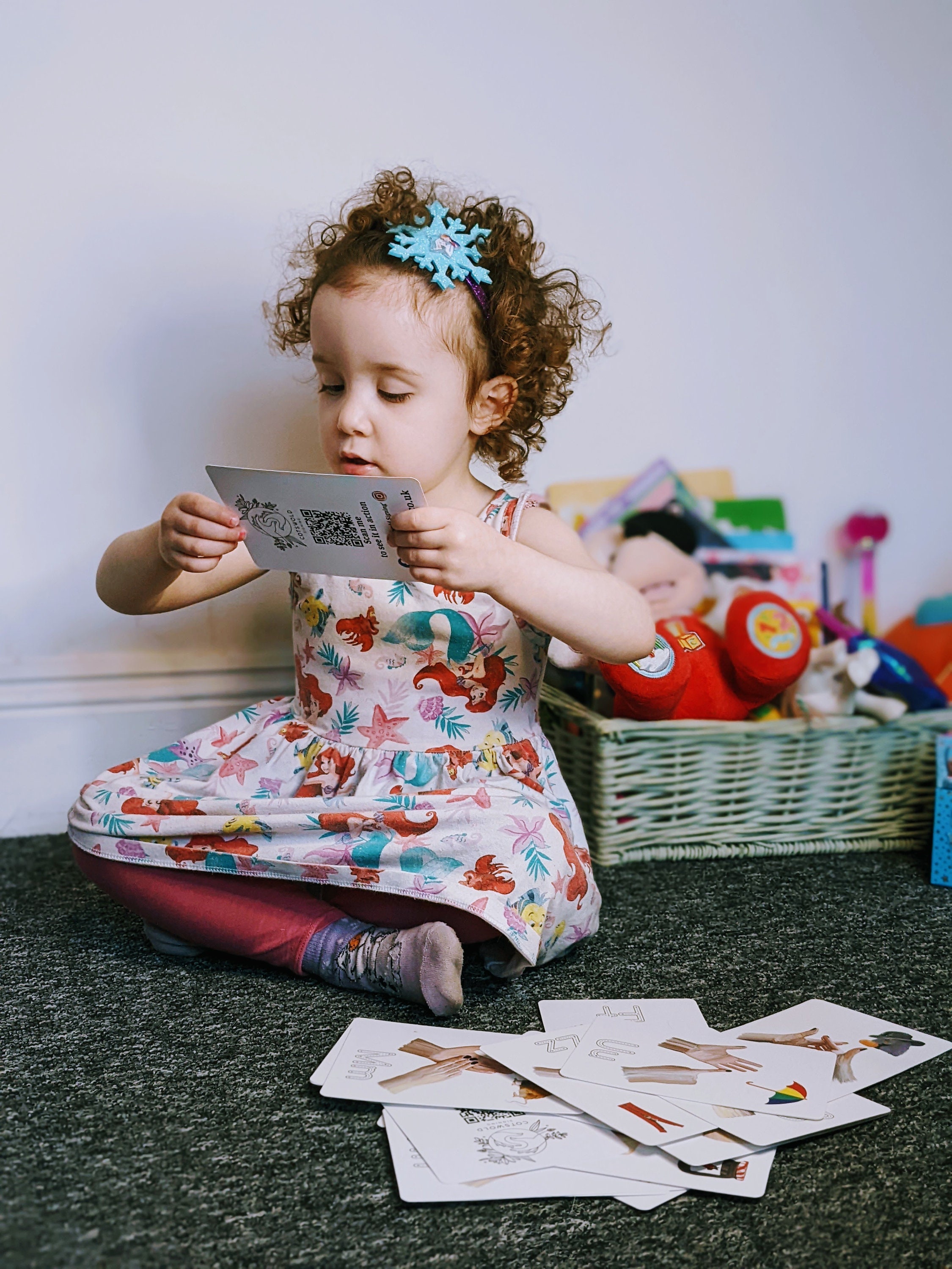 BSL Alphabet Flashcards With QR Code for Signed Video - Etsy UK