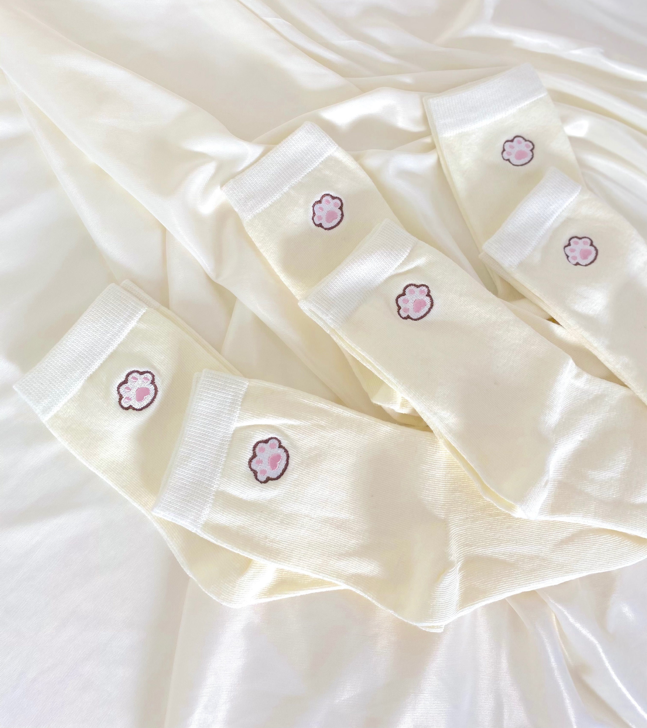 White Socks Cat Paw Sock Pack for Women Cool Socks Cat Paw | Etsy