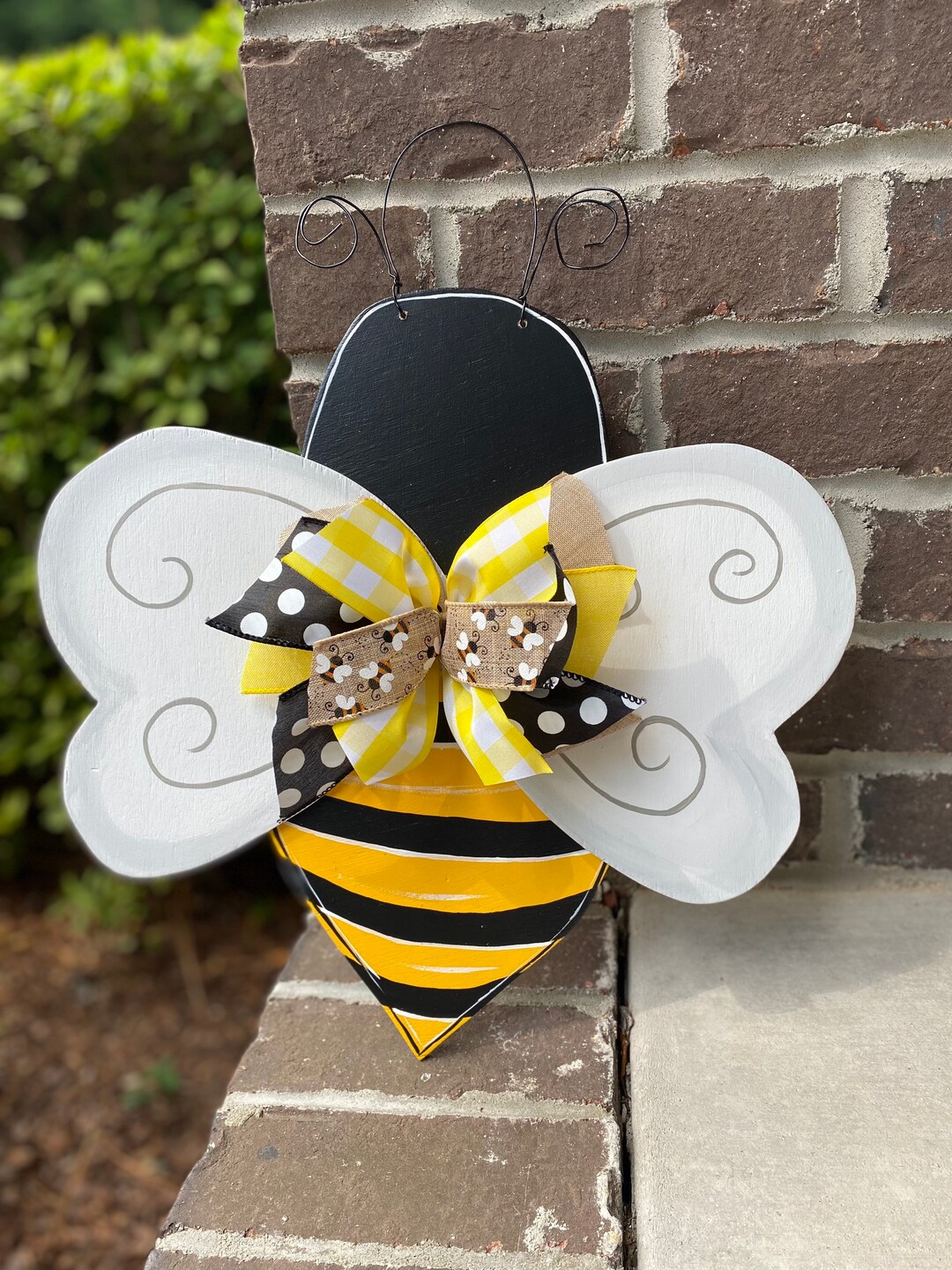 Wooden Spring Bee Door Hanger Welcome Sign - Etsy