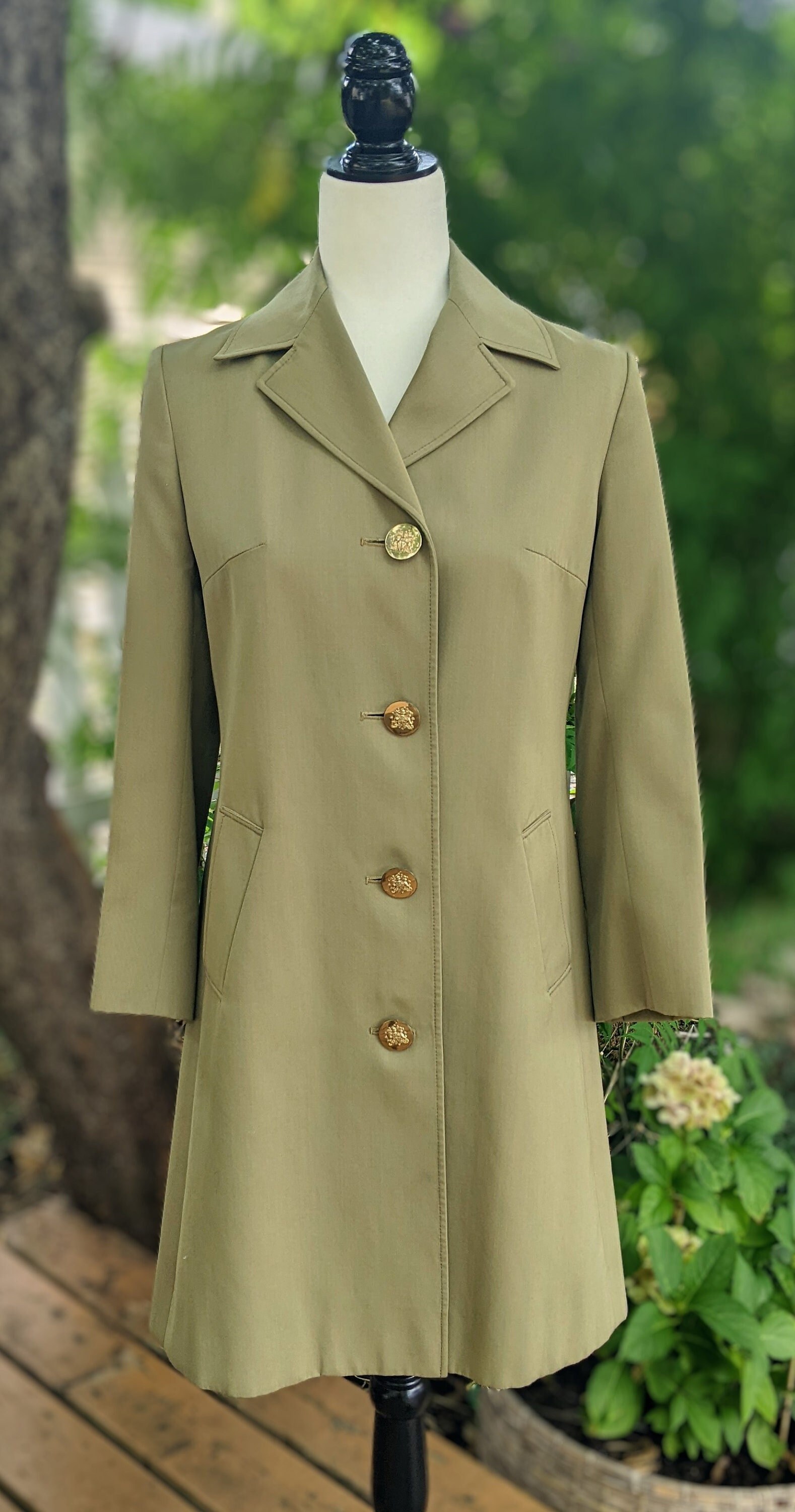 Vintage 70's / 80's Aquascutum Trench Coat Size S - Etsy Vintage 70's / 80's Aquascutum Trench Coat Size S - Etsy