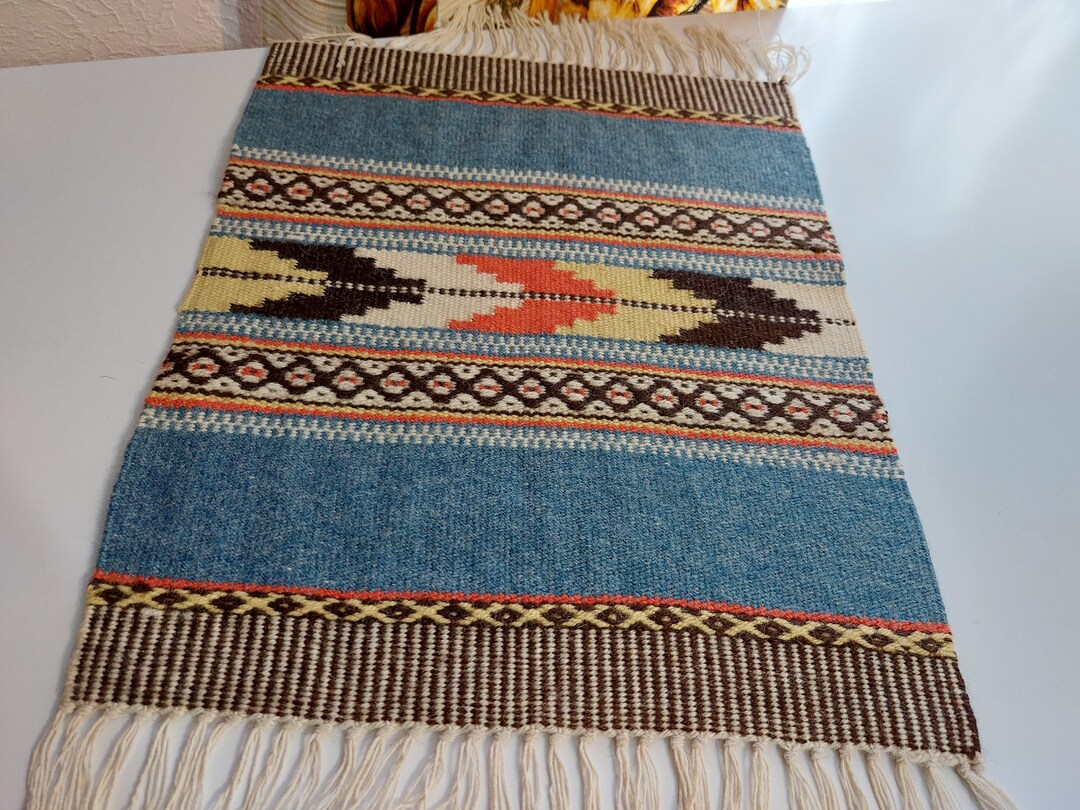 Vintage Handwoven Wool Table Mat , Design Decor , Vintage Home Textile ...