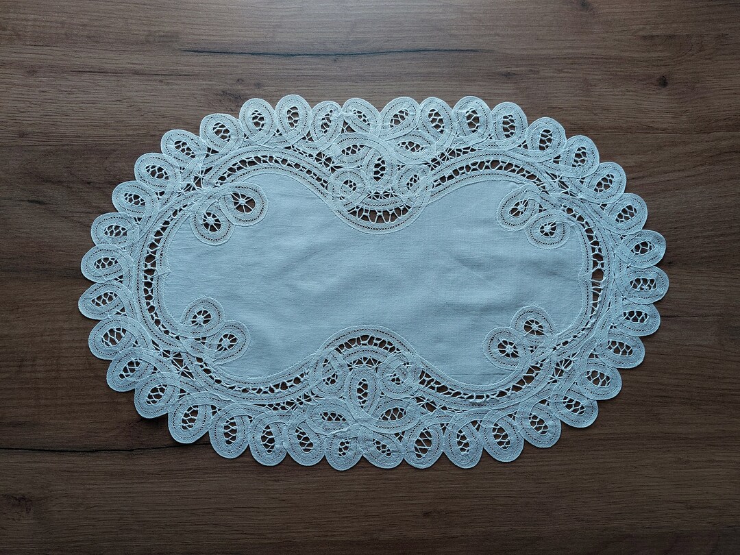 Vintage Handmade Oval Table Mat White Lace Doily White Table - Etsy