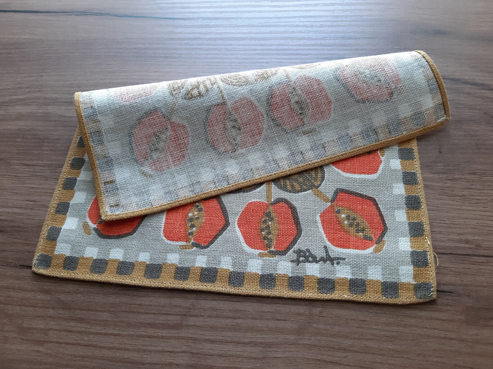 Vintage Scandinavian Designed With Signature Table Mat, Table Decor ...