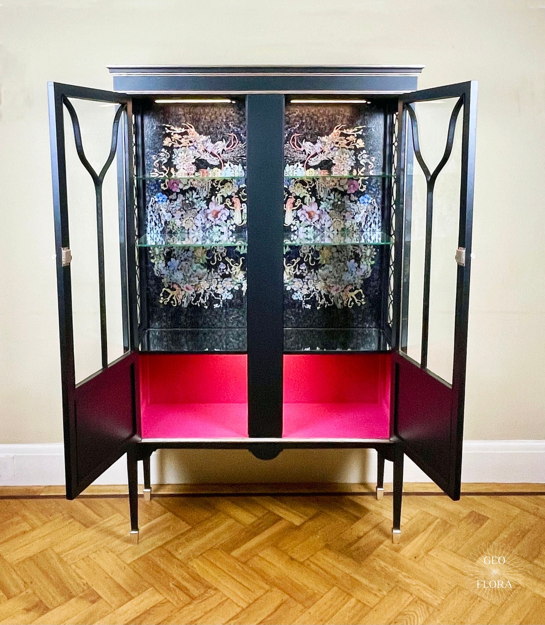 Glamorous Vintage Drinks/gin Cabinet Edwardian Glass Display Unit ...