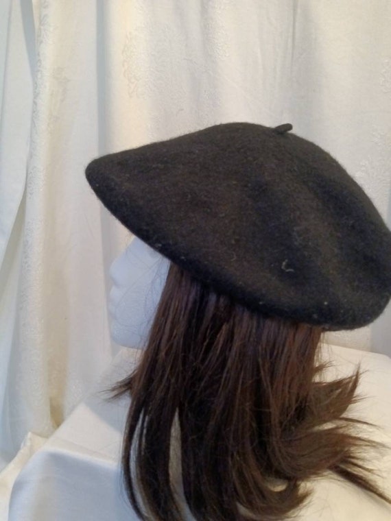 Beret, vintage beret, designer beret, Liz Claiborne b… - Gem
