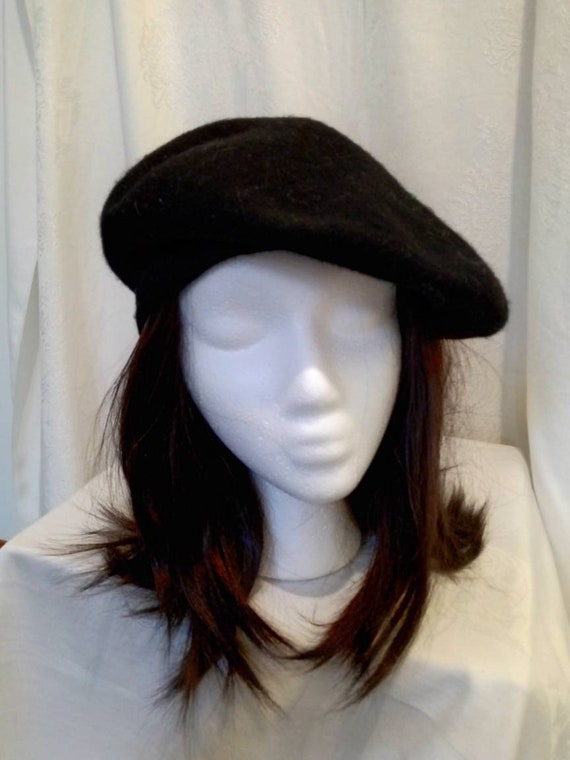 Beret, vintage beret, designer beret, Liz Claiborne b… - Gem