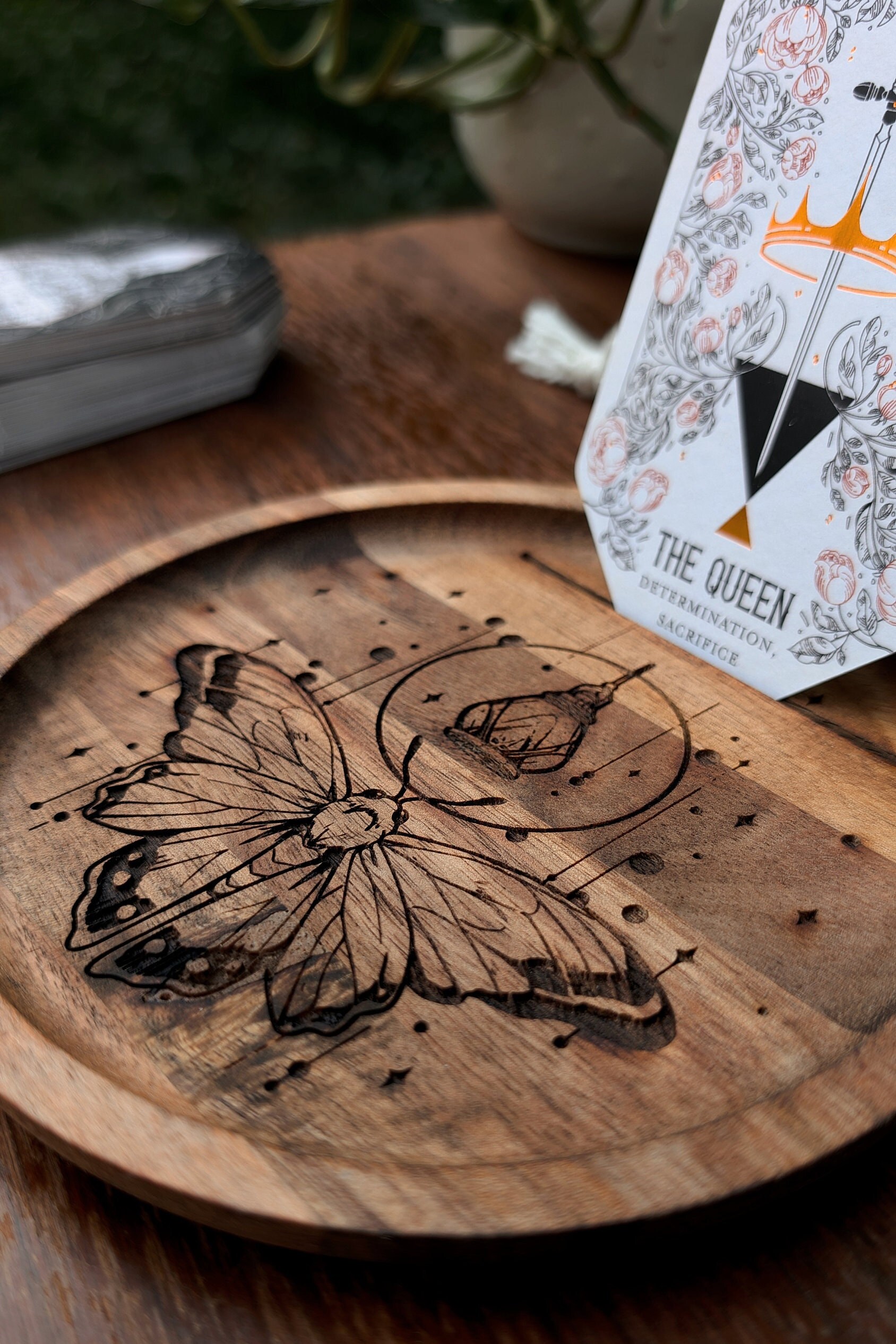 Wooden Moth Tarot Card of the Day Holder - Etsy