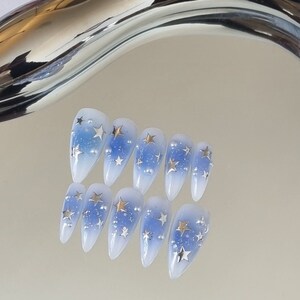 Milky Way | Milky White Silver Star Chrome Glitter Starry Nail Set ...