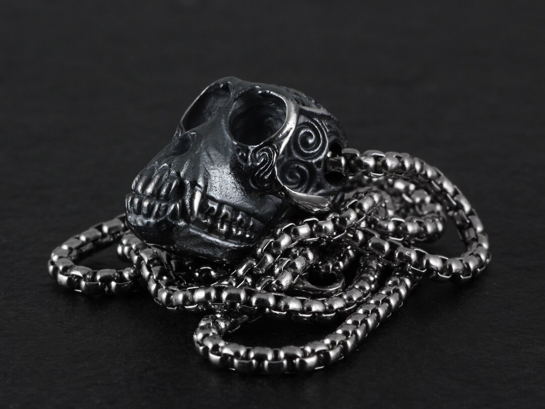 Collar de calavera de mono colgante de calavera de mono Dayak de plata ...