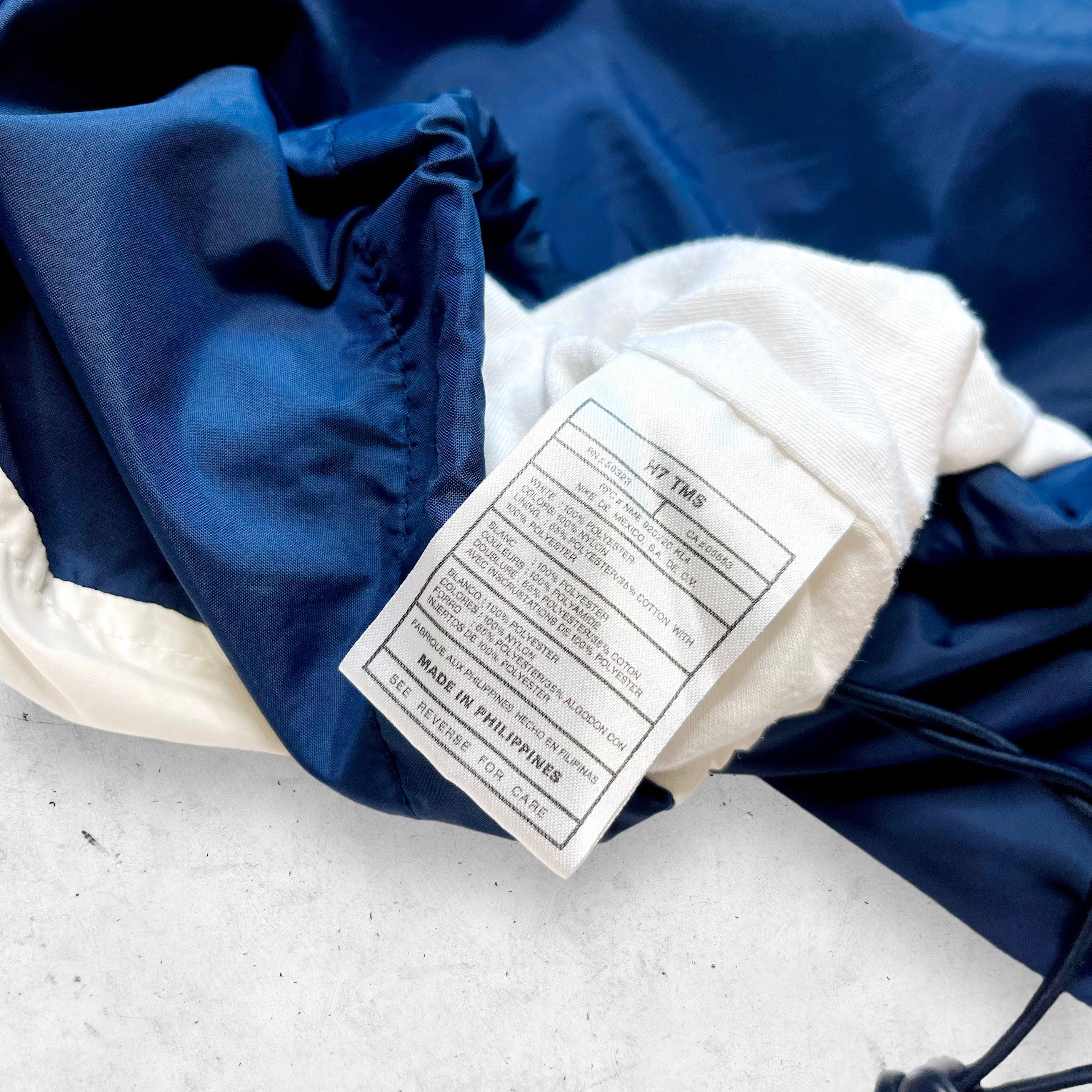Vintage Y2K Nike Windbreaker Jacket, Full Zip, Rubber Logo, Swoosh ...