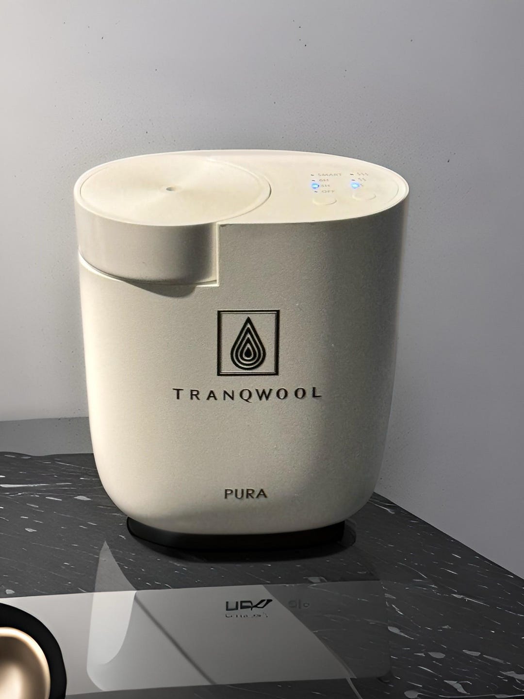 Pluggable Aromatic Diffuser – Customizable Fragrance, Compact ...