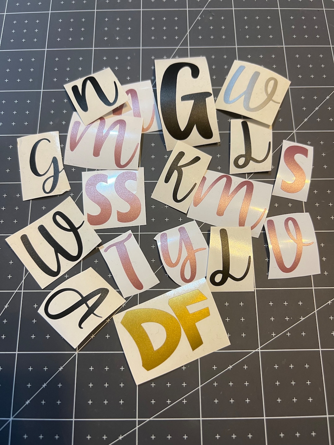 CUSTOM PERMANENT VINYL Labels Names Initials - Etsy