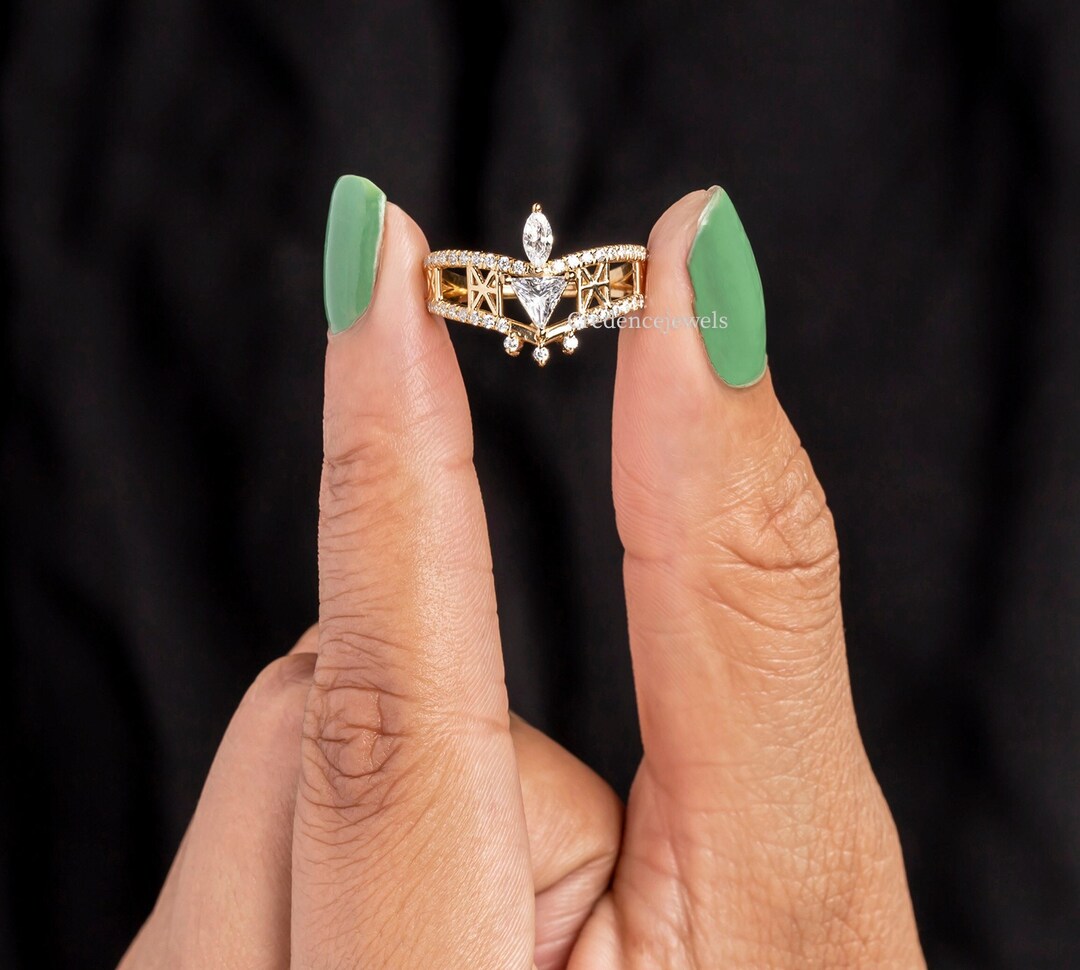 Vintage Tiara Crown Wedding Band, Two Row Vintage Style Ring, Triangle ...