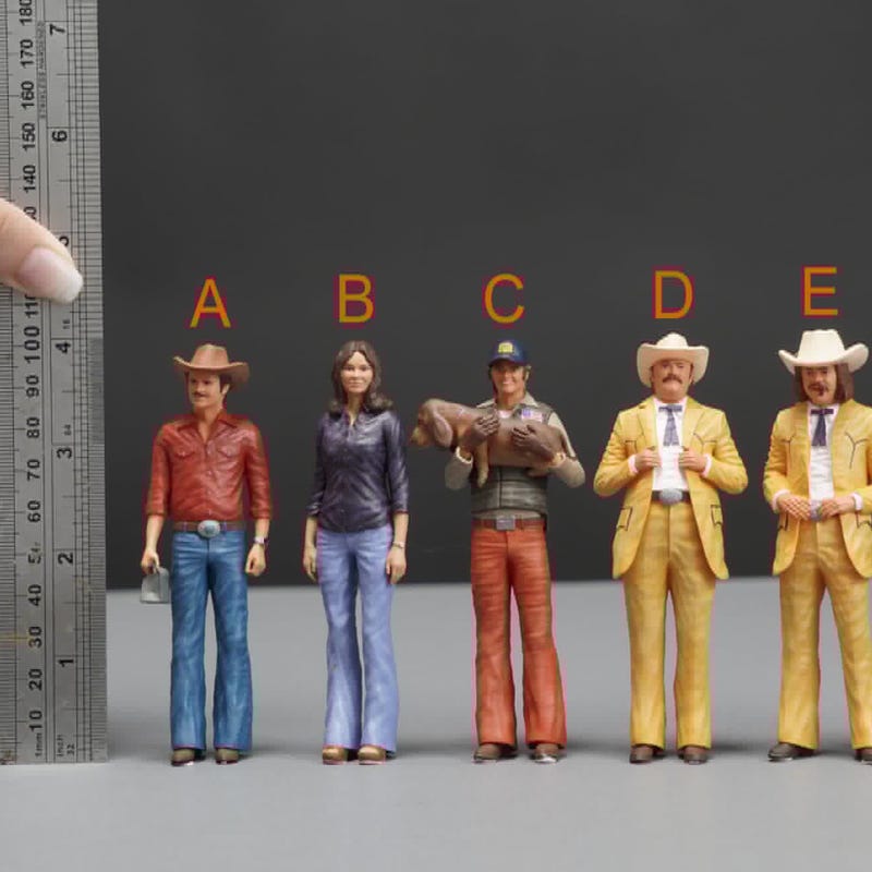 Black Figure 1/64 - Etsy