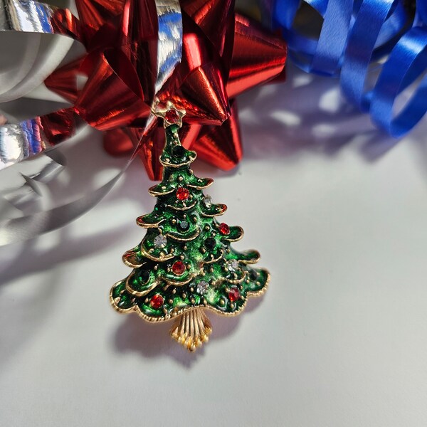 Christmas Tree Brooch - Etsy