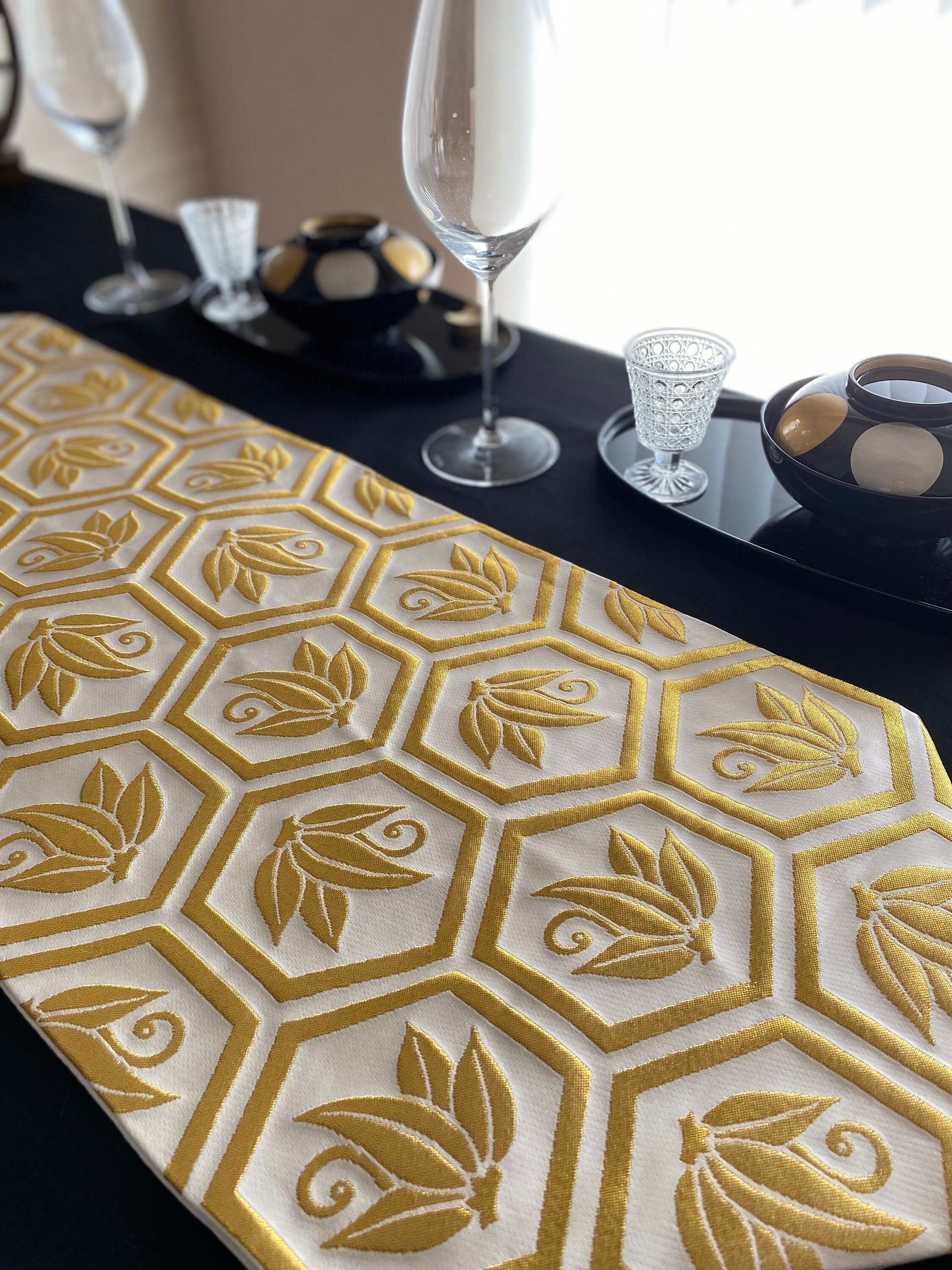 Gold Centerpiece, Japanese Table Centerpiece, Japanese Obi(one of a ...