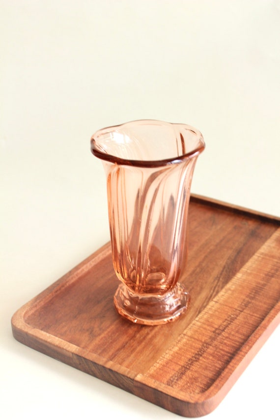 Vintage Art Deco Pink Glass Vase Vintage Pink Glass Vase - Etsy