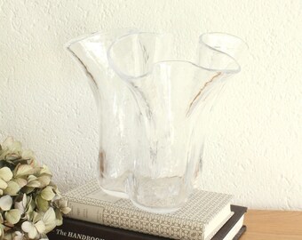 Muurla Ruffle Vase - Etsy