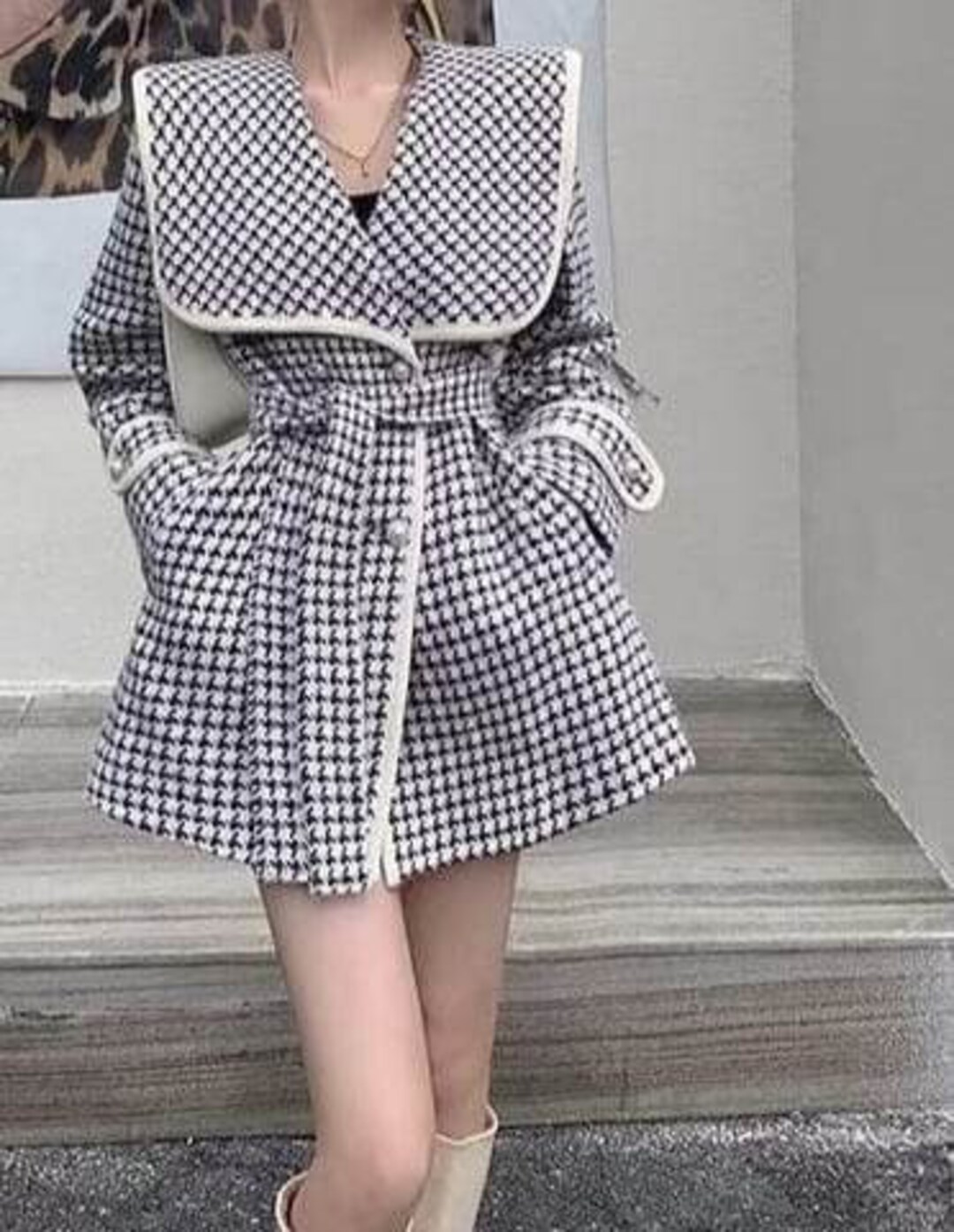 Jacheta STOFA Pepit Alb_negru, Mini, Guler Amplu, Nasturi Fata, Cordon ...