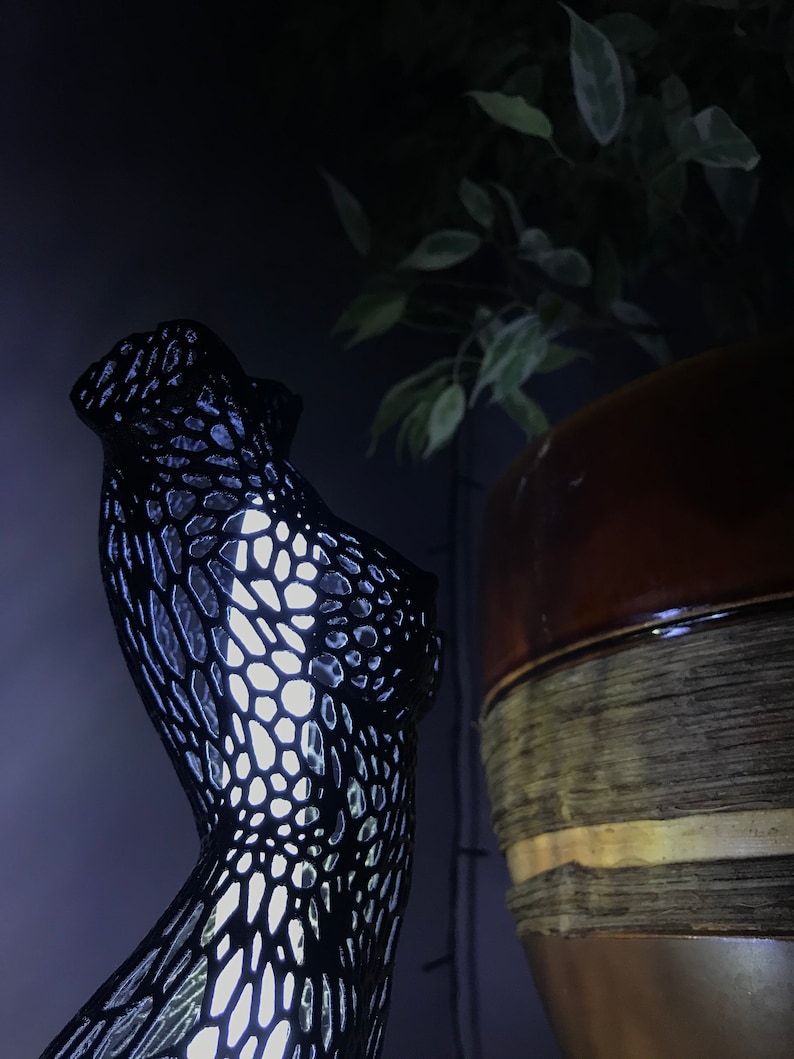 Female Torso Desk Lamp / 3D Printed | Etsy