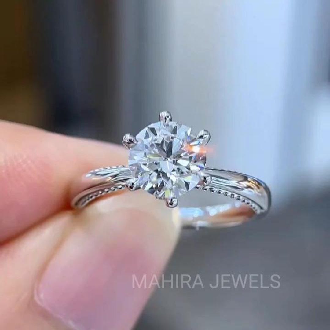 Lab Grown Diamond Engagement Ring, Round Cut Solitaire Twist Band ...