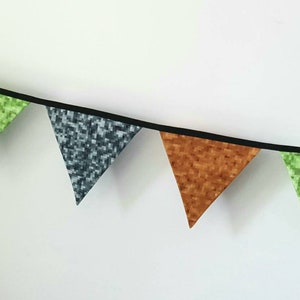 Minecraft inspired bunting Gamer Bunting Pixel fabric | Etsy