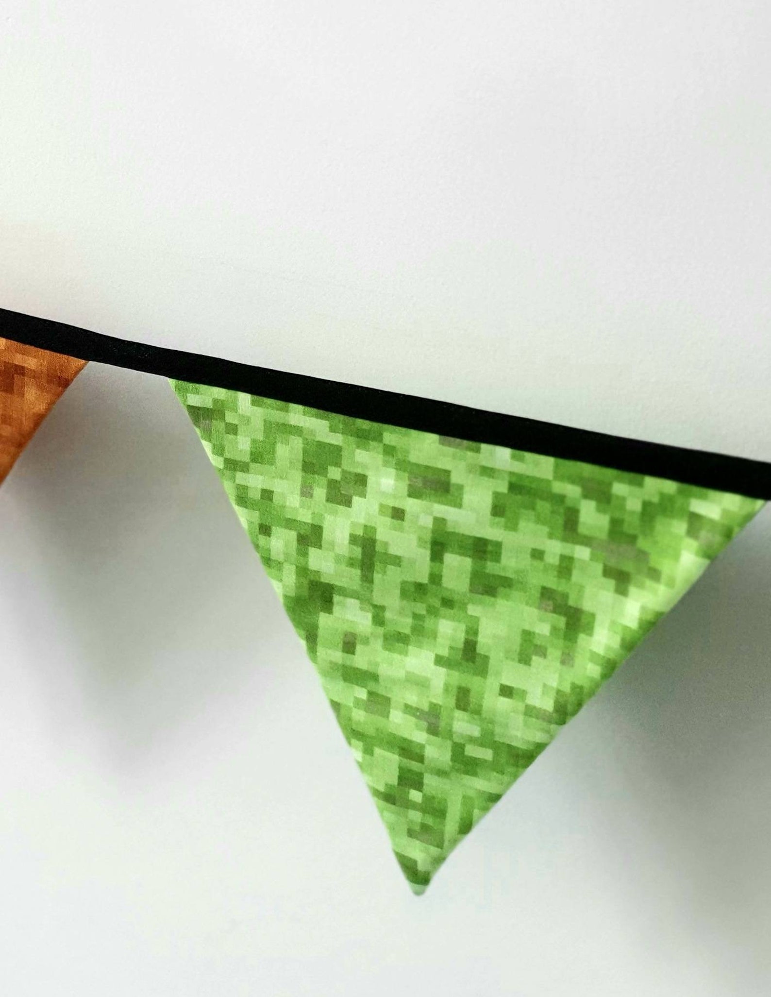 Minecraft inspired bunting Gamer Bunting Pixel fabric | Etsy